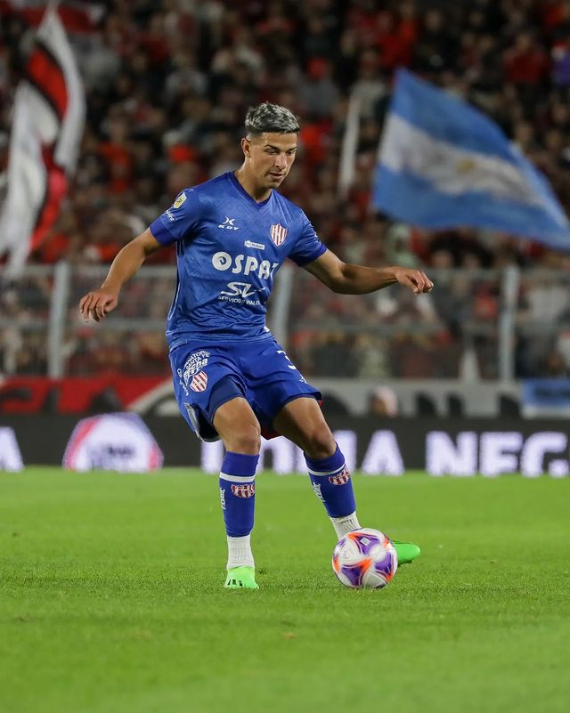 Unión: los números de la venta de Esquivel a Athletico Paranaense - Sol ...
