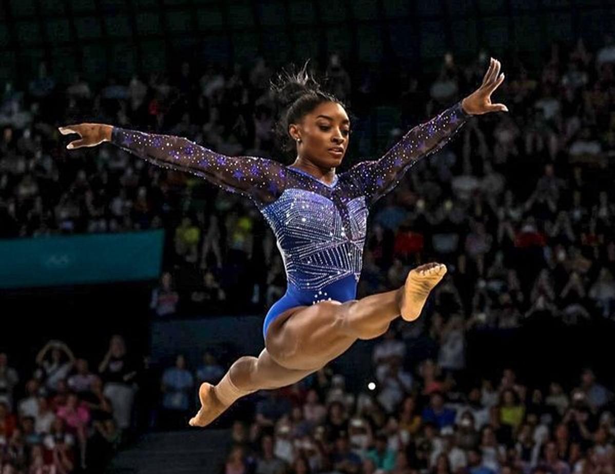 Simone Biles, la atleta multicampeona olímpica, visitará Buenos Aires ...