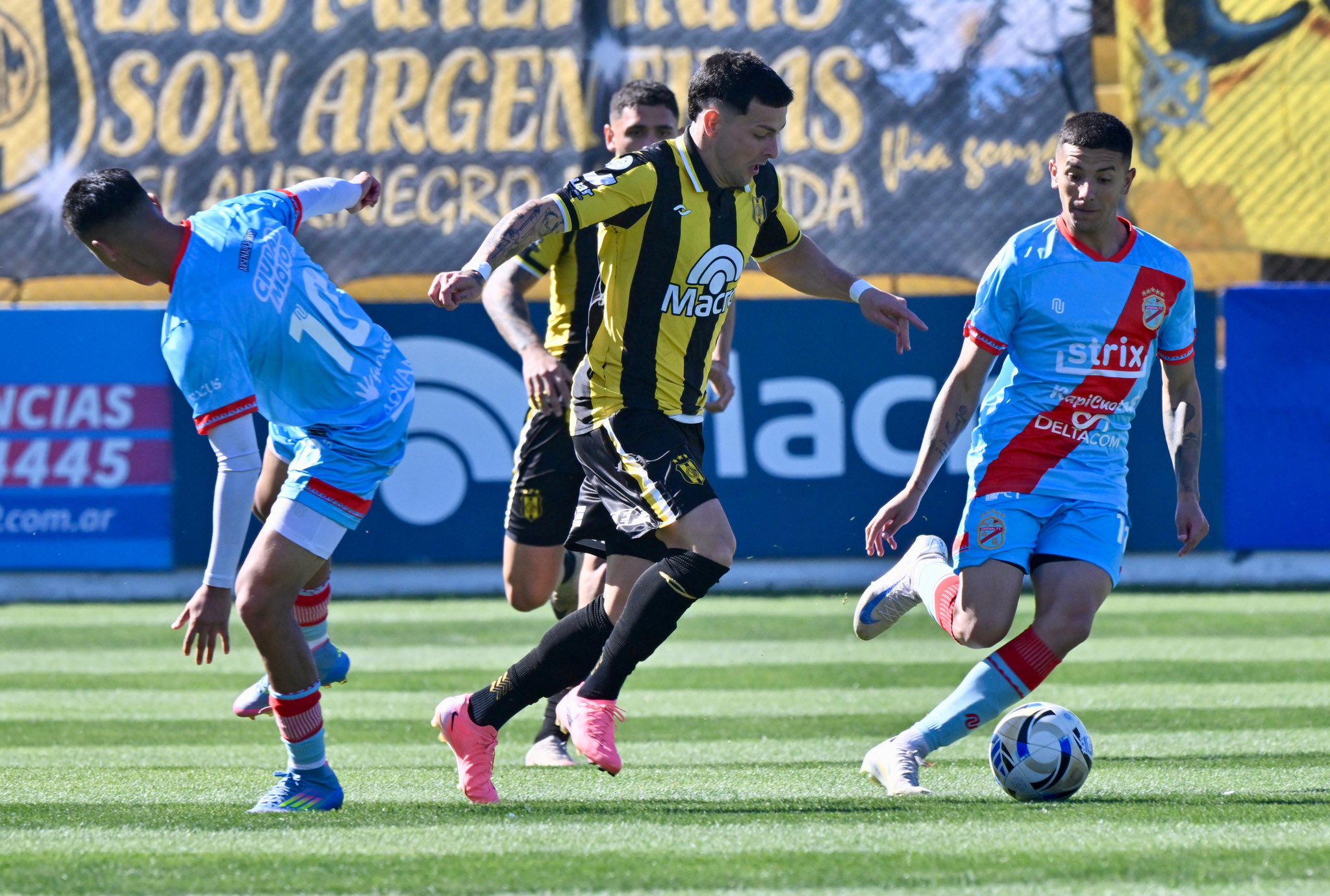 Arsenal descendió a la B Metro y Deportivo Madryn es el primer ...
