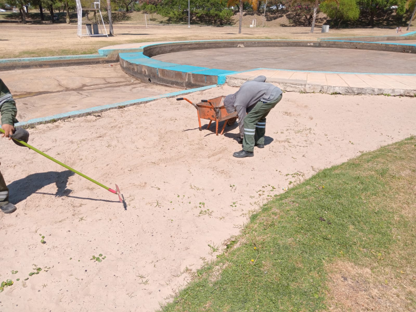 Avanzan las tareas en el Parque del Sur: instalan tres bombas para ...