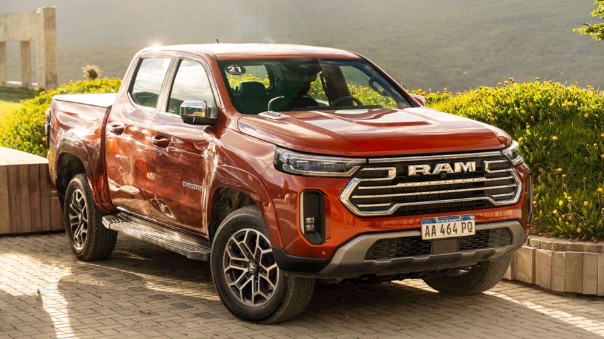 Presentan la Nueva RAM Dakota en Grupo Nation: potencia, tecnología y ...