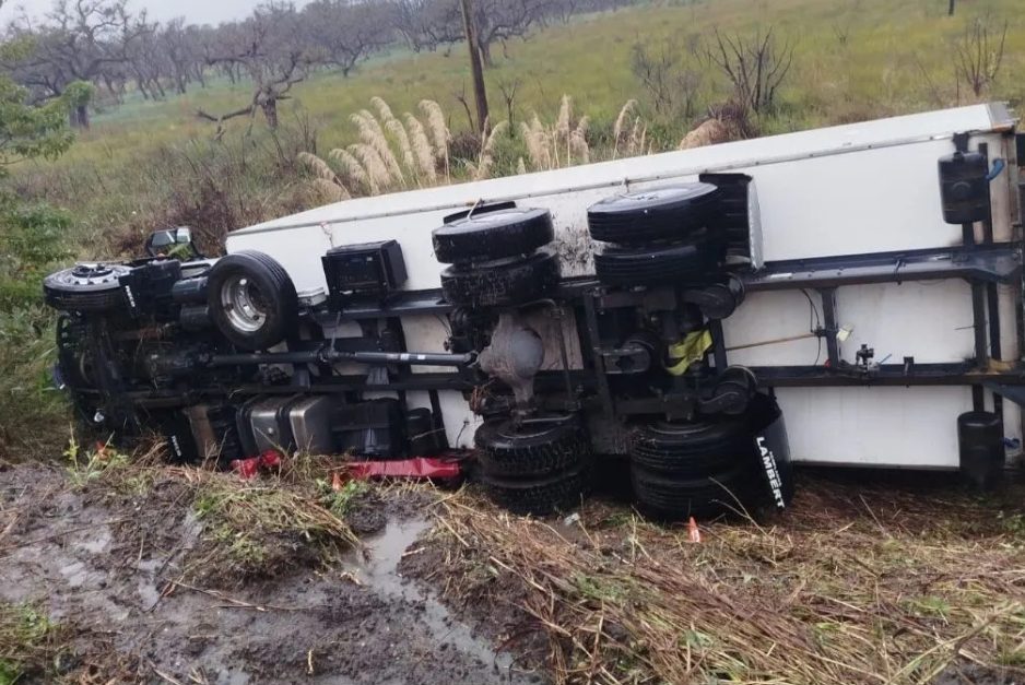 Tragedia sobre la Ruta Nacional 11: dos hombres murieron tras un ...